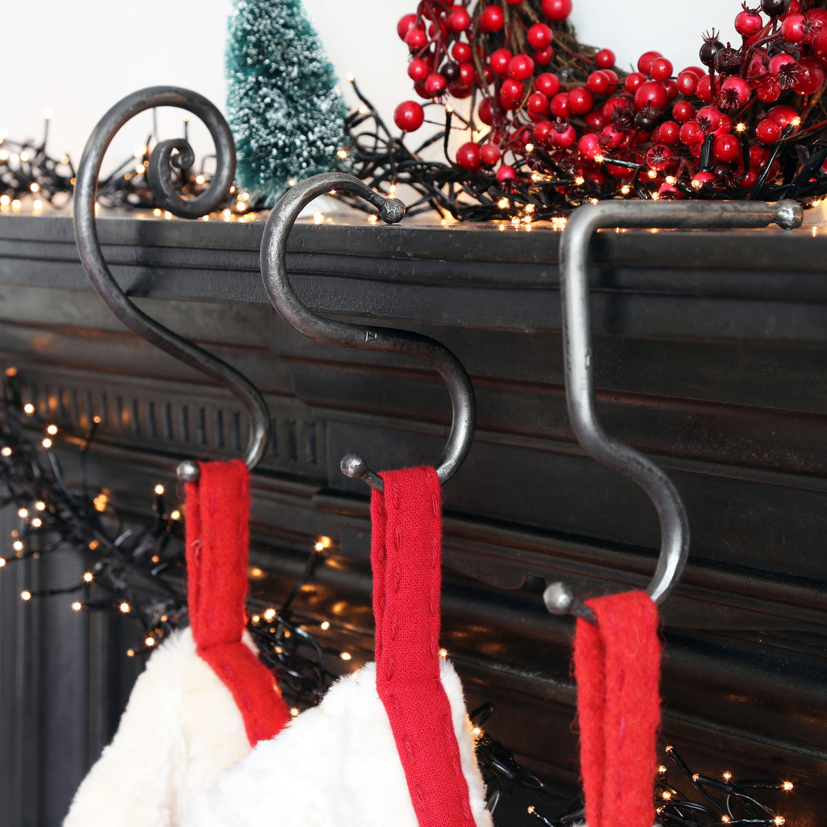 Handmade hooks and enchanted horseshoes – Santa's Little Workshop